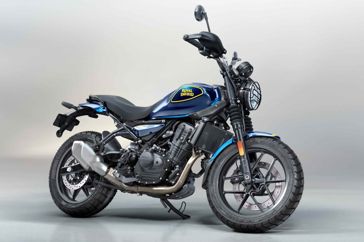 2026 Royal Enfield Guerrilla 450: New APEX Variant, Tyres and more ...